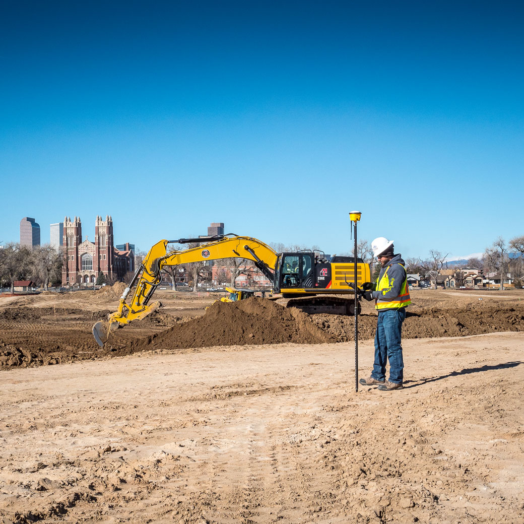 R780 GNSS Smart Antenna - SITECH Louisiana | Trimble Technology